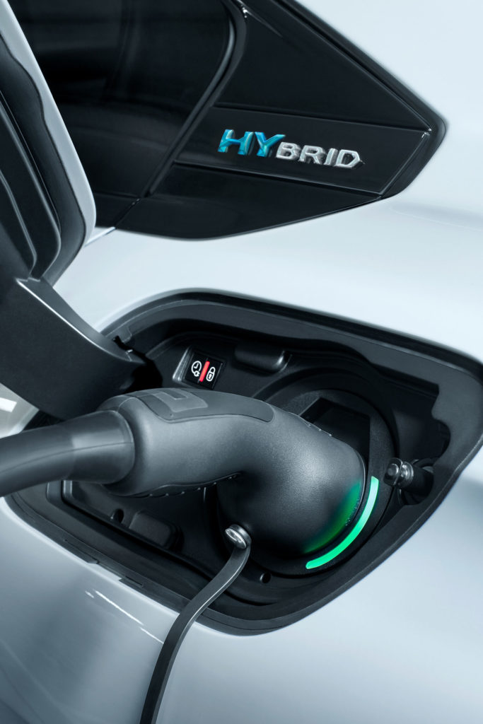 Peugeot unveils new plug-in hybrid engine range | Automotive Powertrain ...