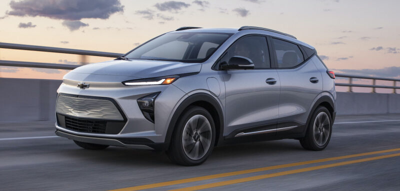 Chevrolet unveils 2022 Bolt EUV and redesigned Bolt EV | Automotive ...