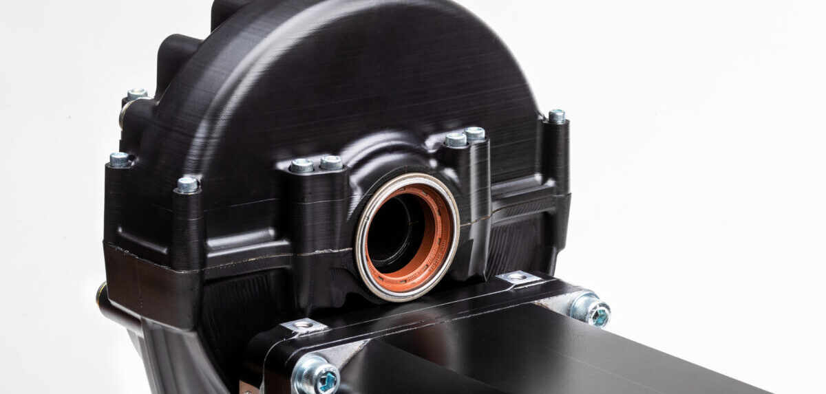 Exclusive: Swindon Powertrain HPD L integrated e-motor and transmission ...