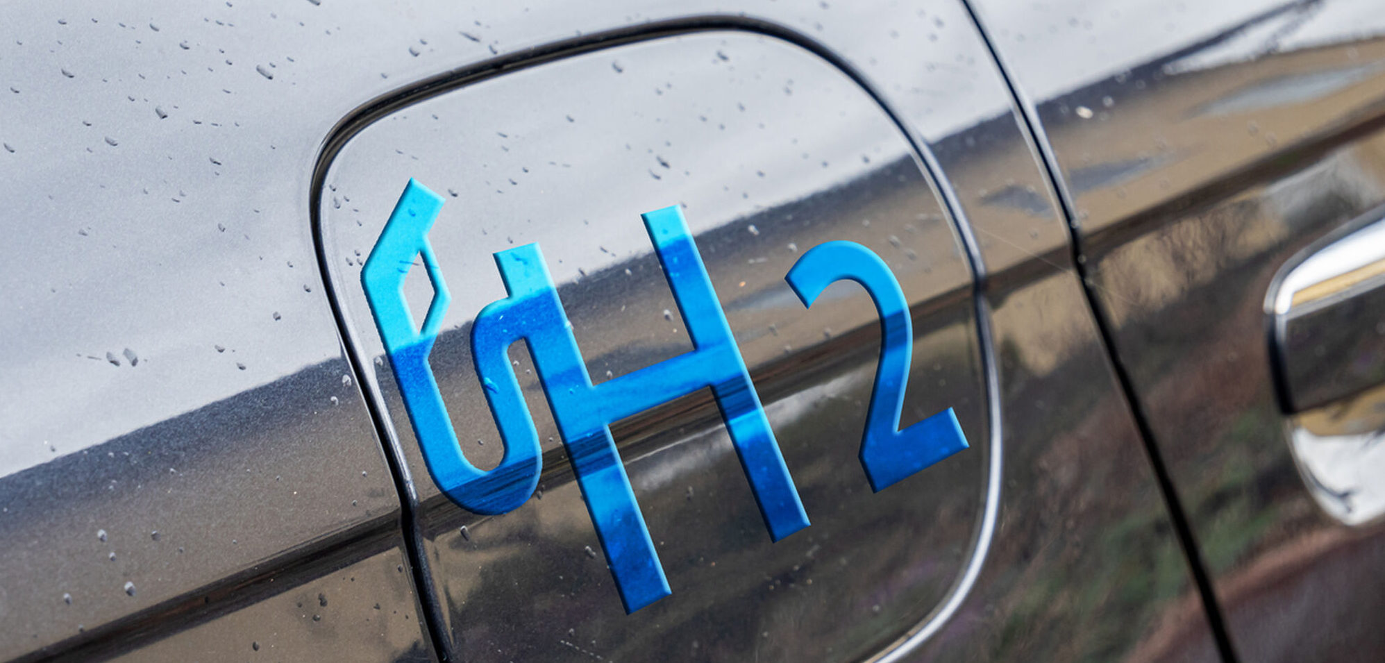 BMW leads project to develop flat fuel cell for passenger cars ...