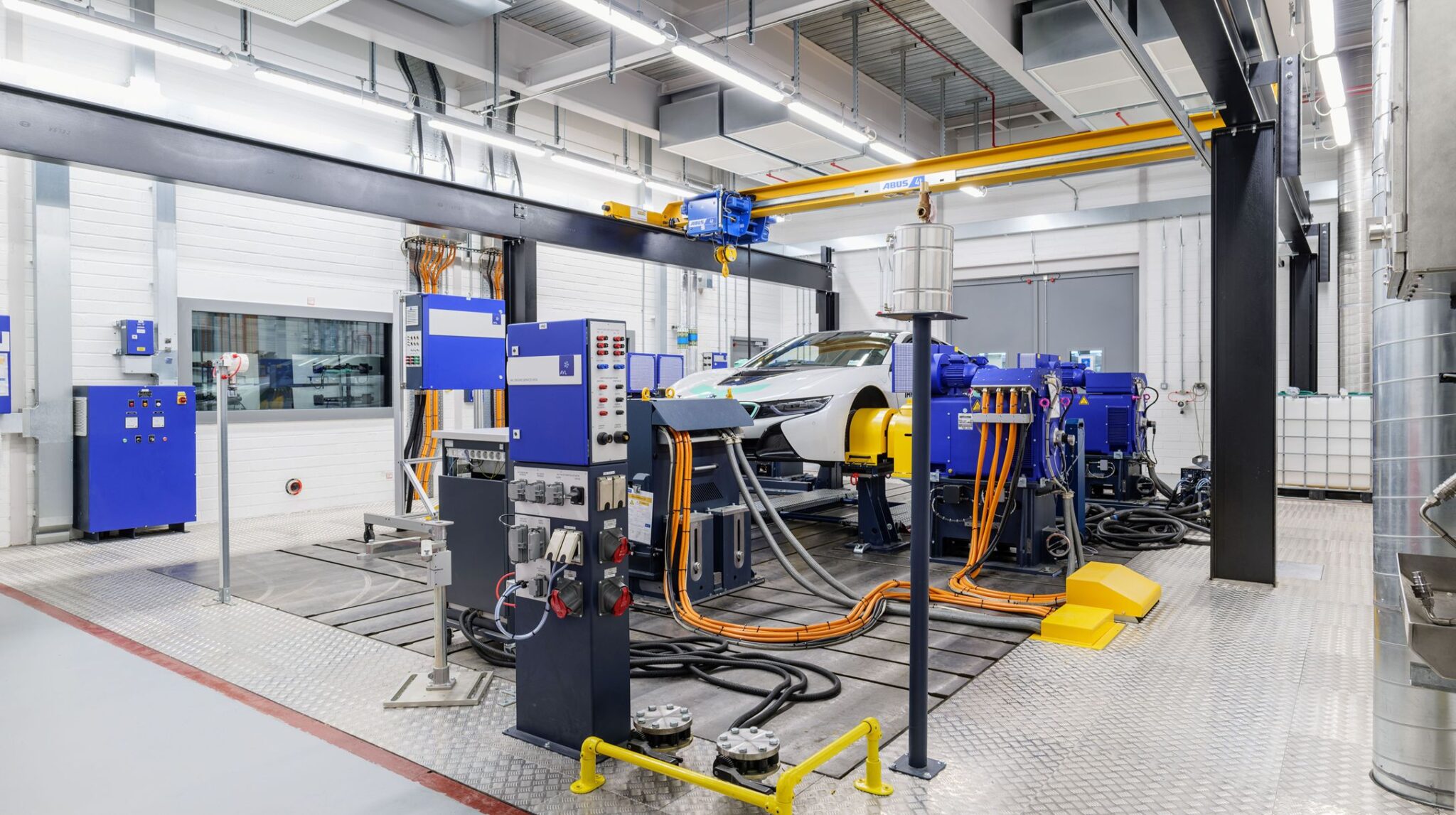 Ansible Motion and IAAPS partner on complete vehicle-in-the-loop test ...