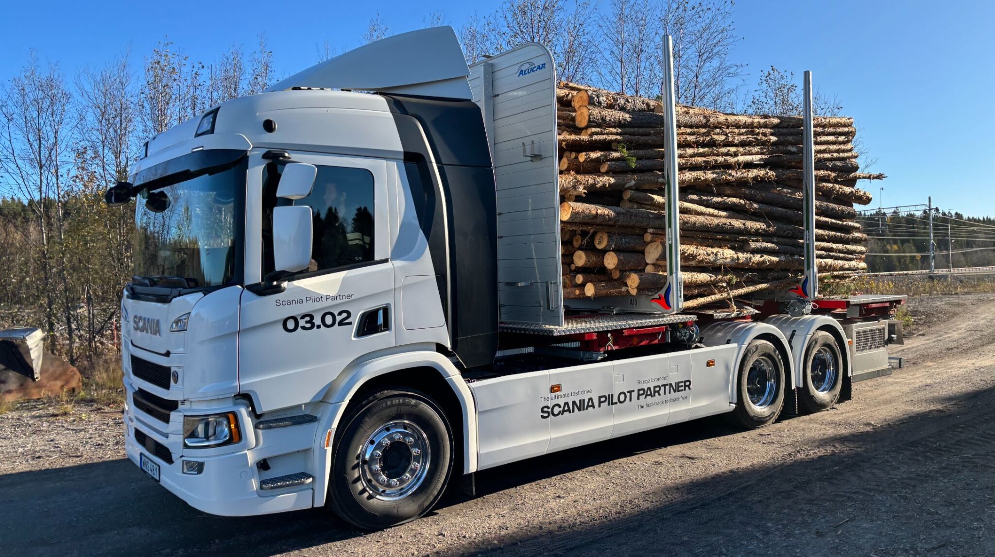 Horse Powertrain supplies range-extender for Scania electric timber ...